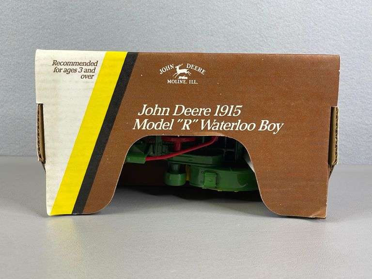 1915 John Deere Model R Waterloo Boy Tractor, 1/16 Scale, Ertl - United ...