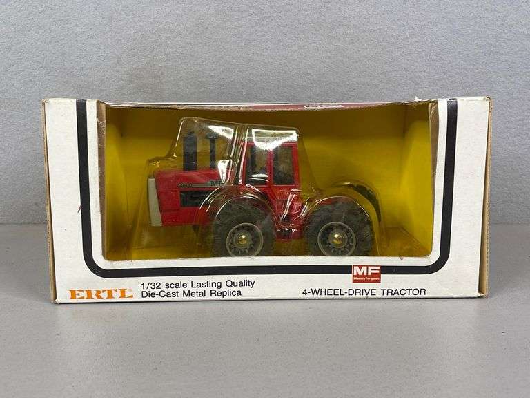 Massey Ferguson 4880 4WD Tractor, 1/32 Scale, Ertl - United Edge Real Estate & Auction