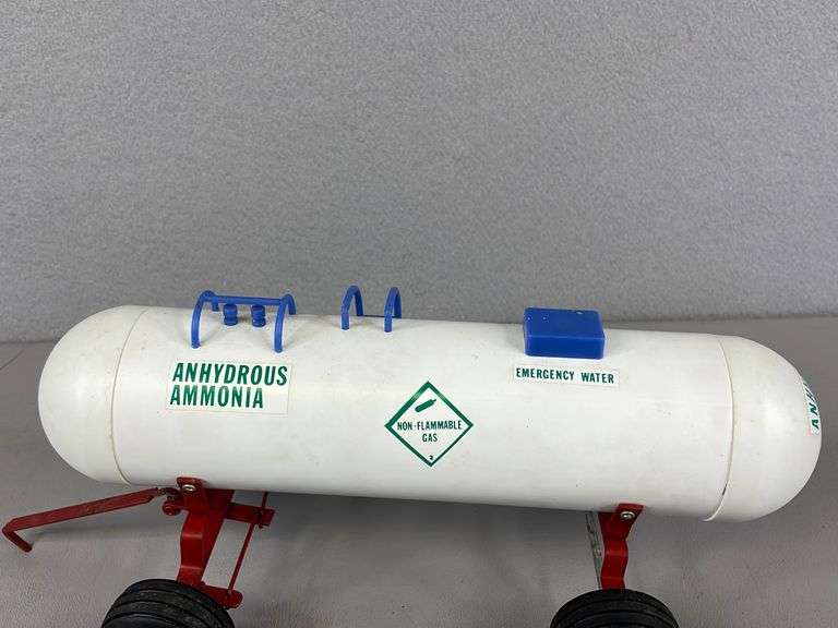Anhydrous Ammonia Tank, 1/16 Scale, Toy Farmer - United Edge Real ...