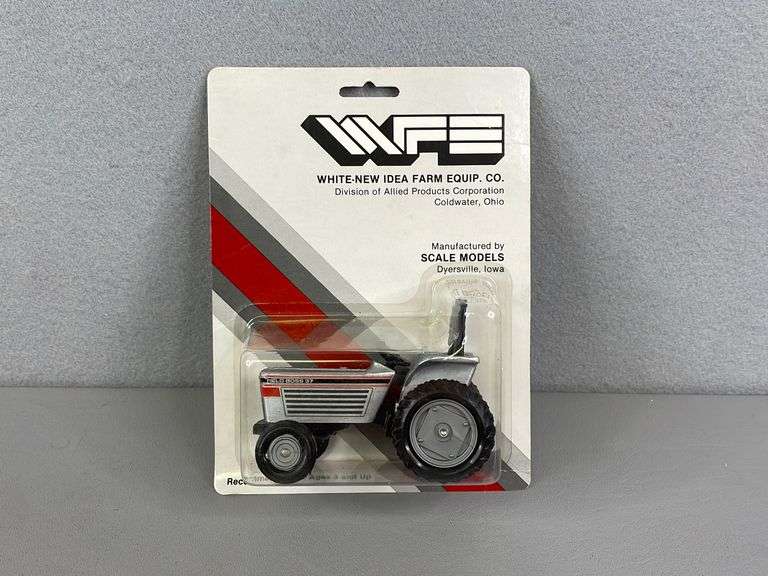 White Field Boss 37 Tractor, Scale Models - United Edge Real Estate ...