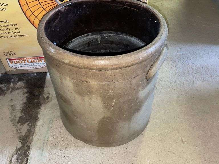 Crock & Flower Pots - United Edge Real Estate & Auction
