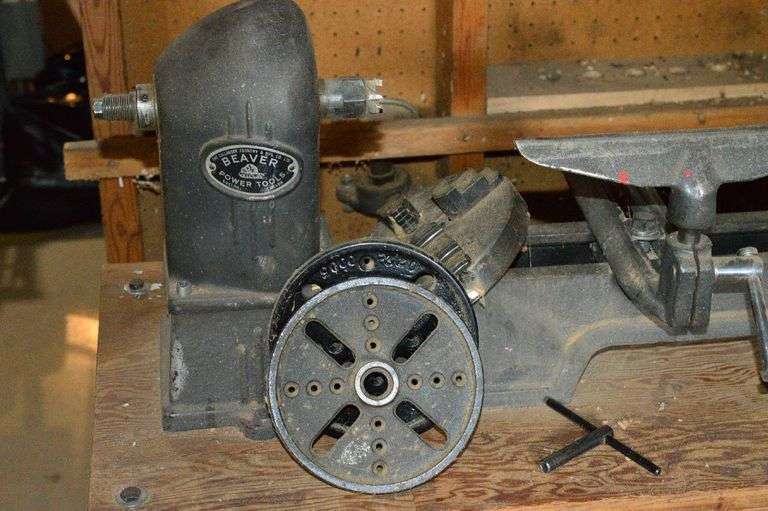 Beaver Wood Lathe On Wooden Stand Vanklaveren Auctions Inc