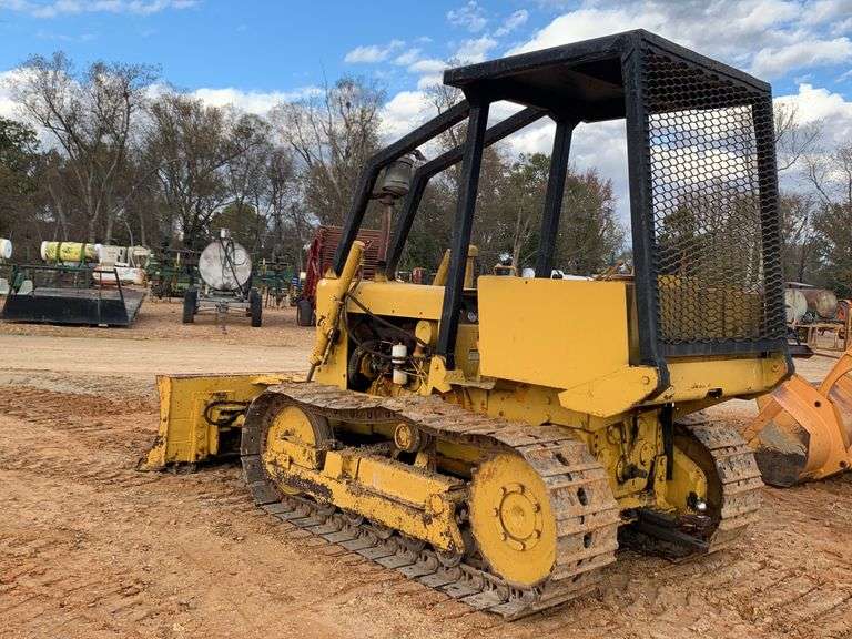 Case 450 Crawler Dozer - Witcher Farms