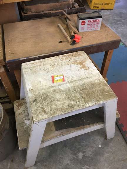 Small wooden work table - Wolfe Auction & Realty, LLC