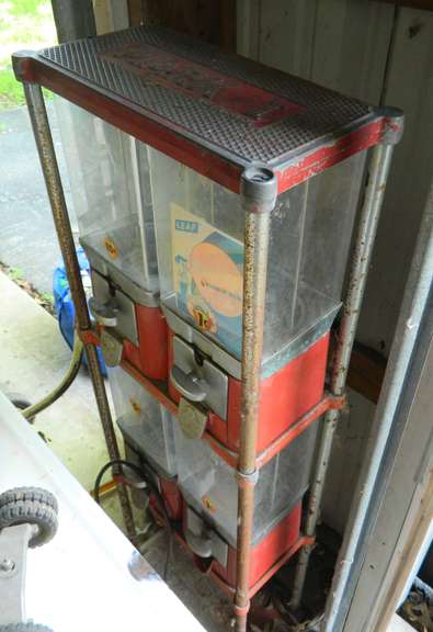Vintage Bubble Gum Machine - Wolfe Auction & Realty, LLC