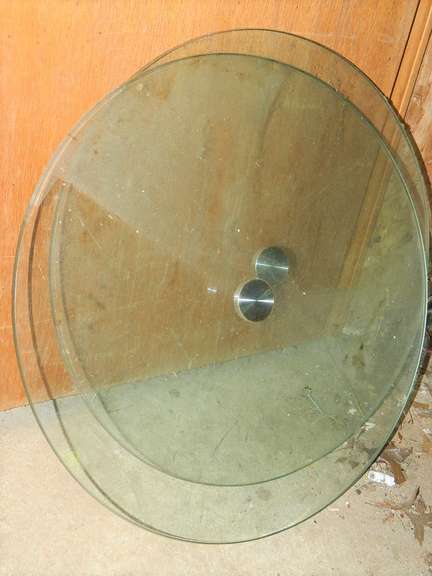 Round Glass Table Tops? - Wolfe Auction & Realty, LLC