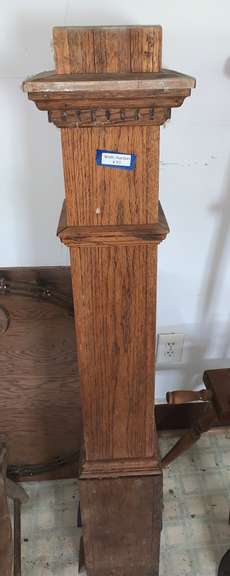 Wooden Decorative Post - Wolfe Auction & Realty, LLC