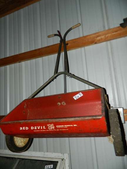 Red Devil Seeder - Wolfe Auction & Realty, LLC