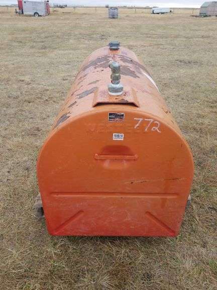 WESTEEL TIDY TANK 30" X 60" X 32" TALL - Wild Rose Auction Services