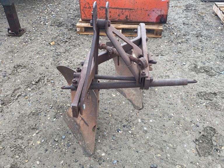3 POINT HITCH 2 BOTTOM PLOW BY 'DEARBORN' - Wild Rose Auction Services