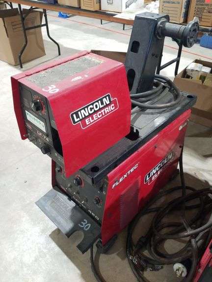 LINCOLN ELECTRIC FLEXTEC 450 WITH LF-72 FEED - Wild Rose Auction Services