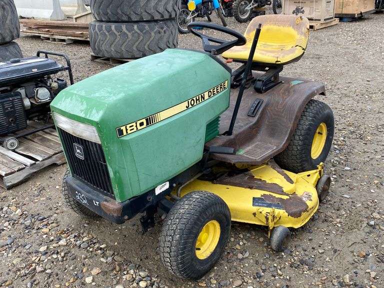 JOHN DEERE RIDING MOWER #180 - Wild Rose Auction Services