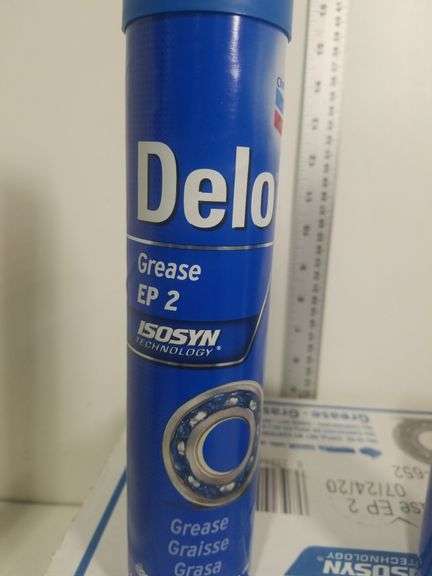 10 TUBES OF CHEVRON DELO GREASE EP2 - Wild Rose Auction Services