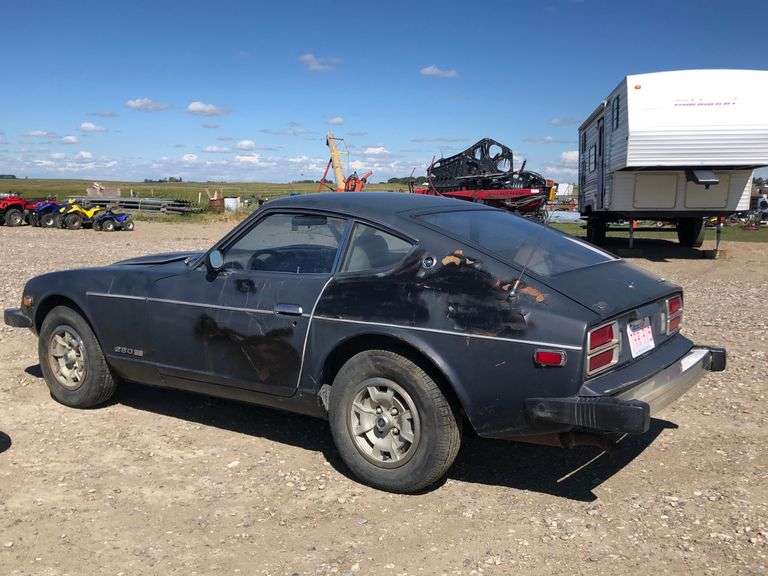 1977 DATSUN 280ZX CAR - Wild Rose Auction Services