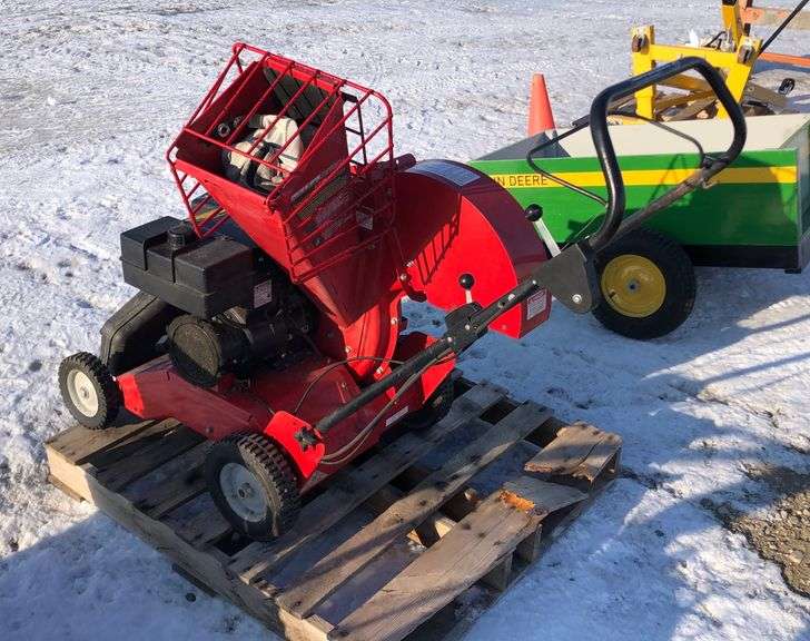 TROY BILT CHIPPER/VAC, TECUMSEH ENGINE 5HP, GAS, MODEL: 47279, SN ...
