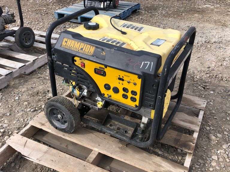 2014 CHAMPION GLOBAL POWER EQUIPMENT GENERATOR - Wild Rose Auction Services