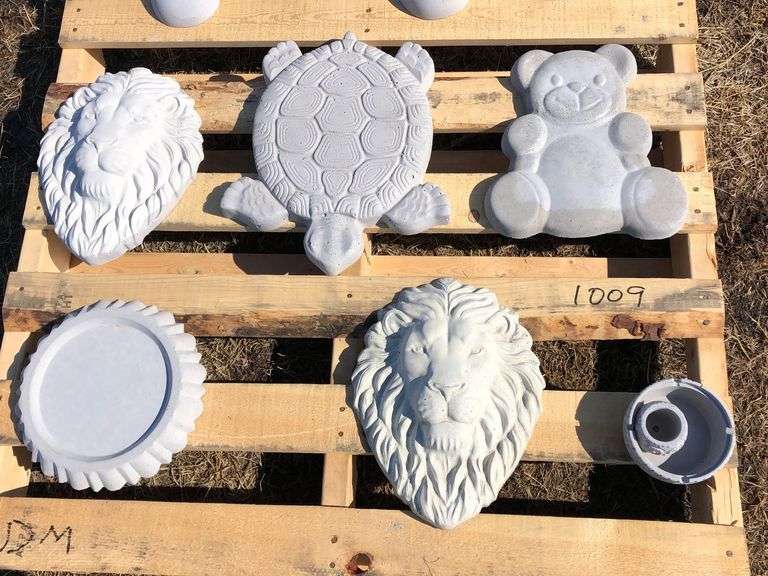 8 - CONCRETE DECORATIONS - Wild Rose Auction Services