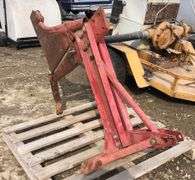 MASSEY FERGUSON MODEL# MH35, SERIES# 043, 3 POINT HITCH RIPPER/PIPE ...