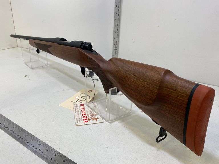 WINCHESTER MODEL 70 XTR SPORTER, BOLT ACTION RIFLE, .22-250 CAL, W/24 ...