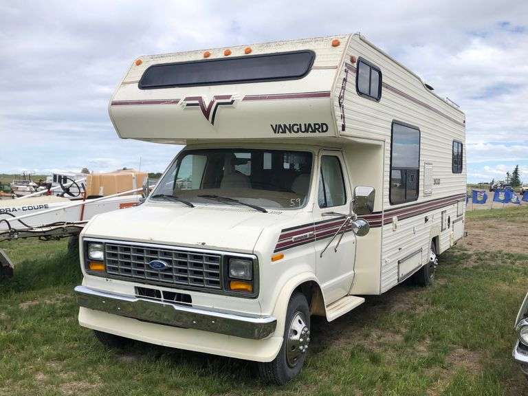 1988 FORD CUTAWAY MOTORHOME - Wild Rose Auction Services