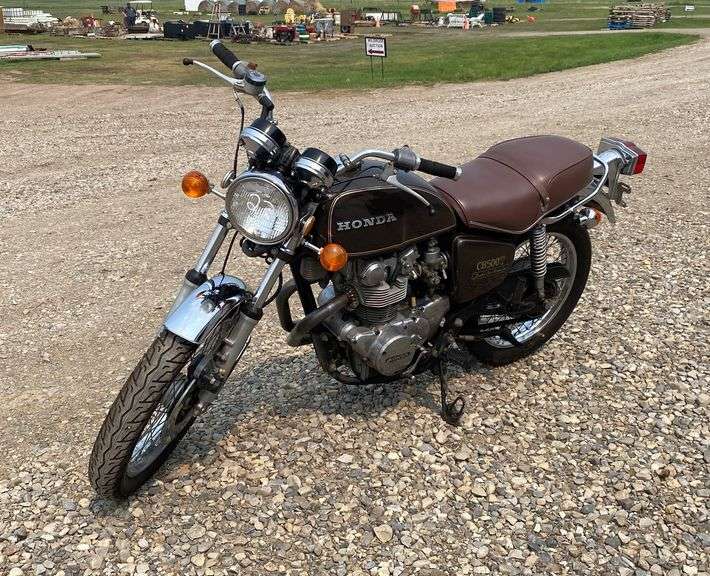 1975 HONDA CB500T MOTORCYCLE - Wild Rose Auction Services