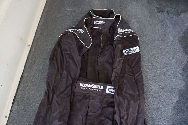 Ultra shield racing suit - World Wide Auction Inc