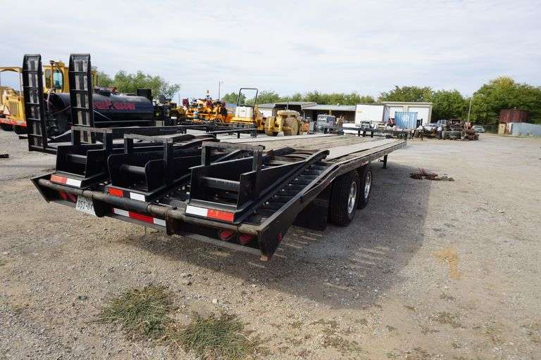 20K pound dual tandem trailer - World Wide Auction Inc