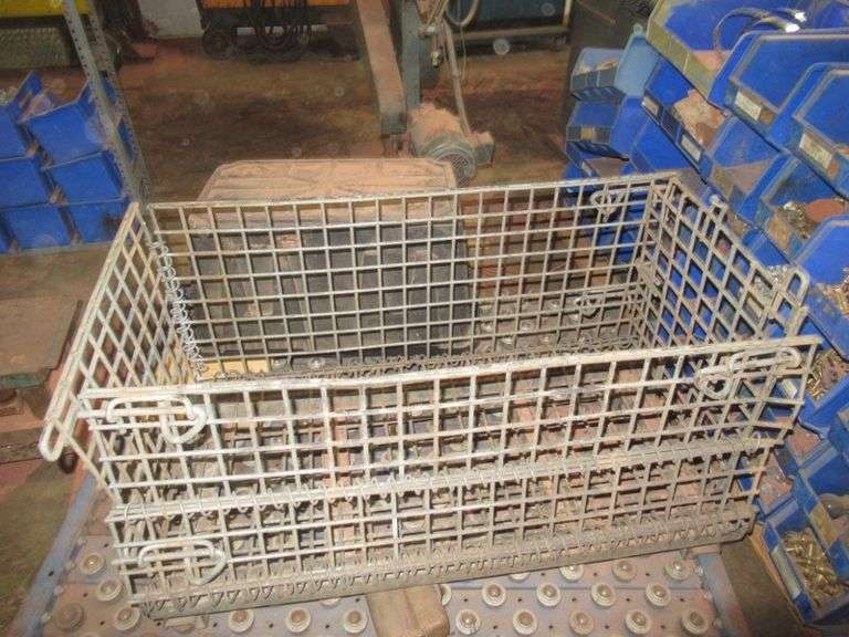 TWO METAL WIRE FRAME COLLAPSIBLE GAYLORD CONTAINERS - World Wide ...