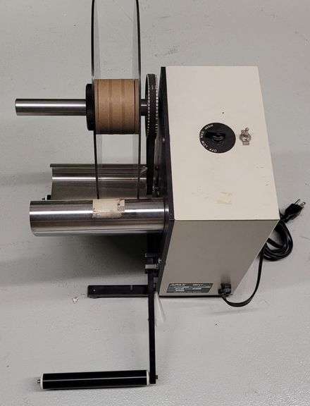 Zebra label rewinder Take up reel TESTED - World Wide Auction Inc