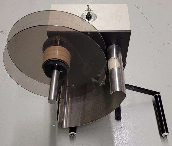 Zebra label rewinder Take up reel TESTED - World Wide Auction Inc