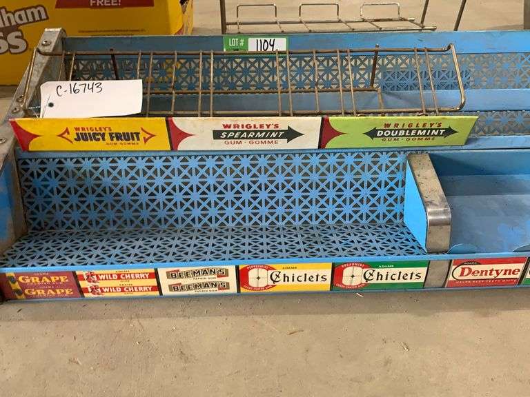 Vintage Store Display Racks - Yorkton Auction Centre