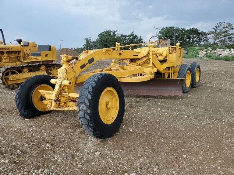 Caterpillar Road Grader - Yorkton Auction Centre
