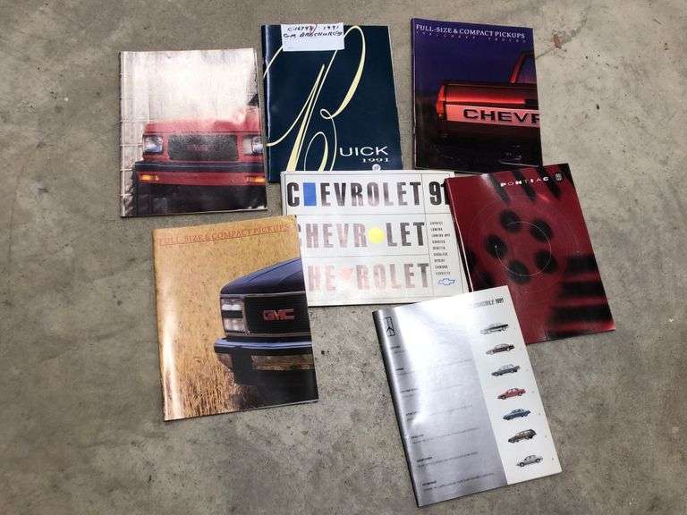 GMC / Chevrolet Brochures - Yorkton Auction Centre