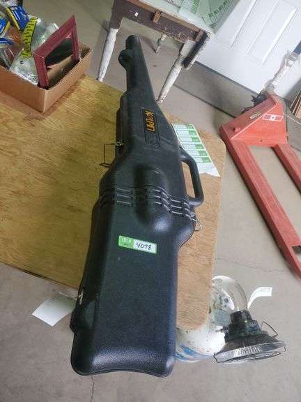 Hard case gun boot - Yorkton Auction Centre