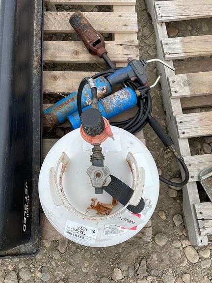 Tiger Torch / Propane Torches - Yorkton Auction Centre