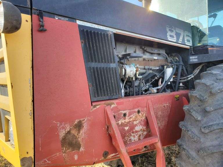 VERSATILE 876 4WD TRACTOR - Yorkton Auction Centre