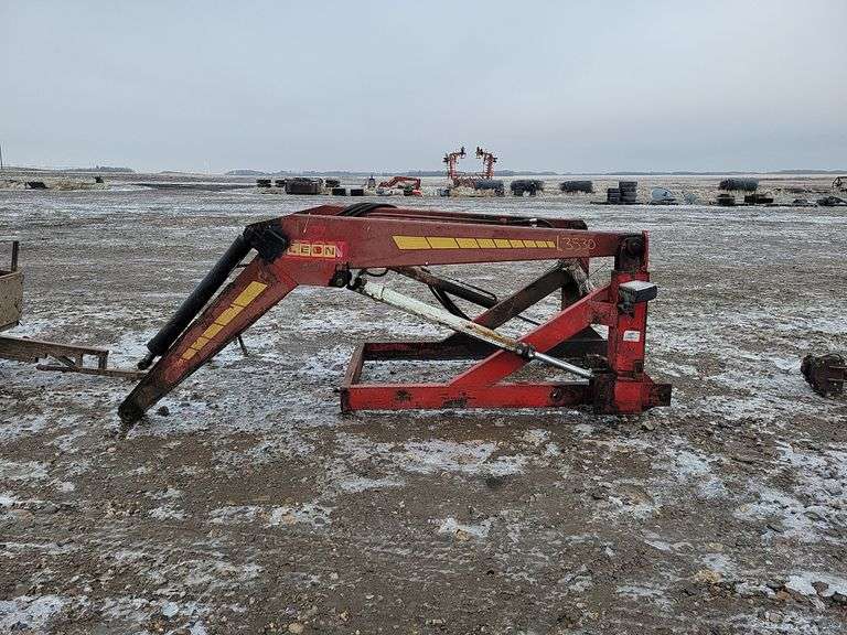 Leon Loader - Yorkton Auction Centre