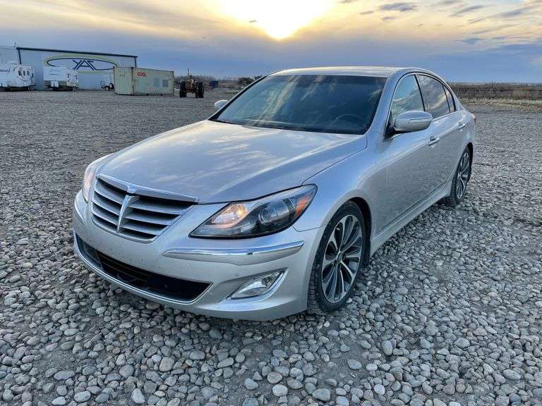 2013 HYUNDAI Genesis V8 KMHGC4DH4DU216487 - Yorkton Auction Centre