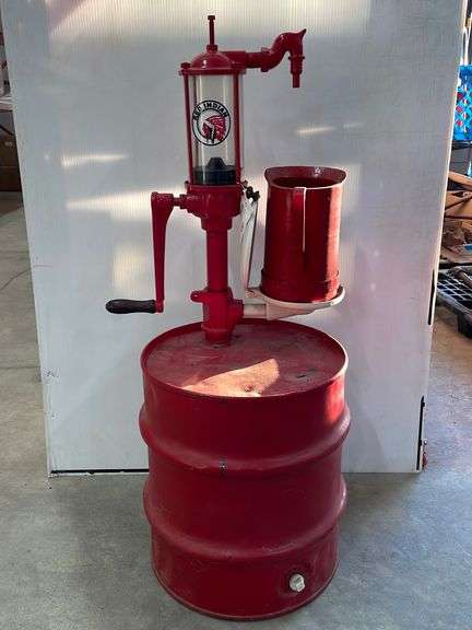 2 Gallon Red Indian Oil Pump - Yorkton Auction Centre