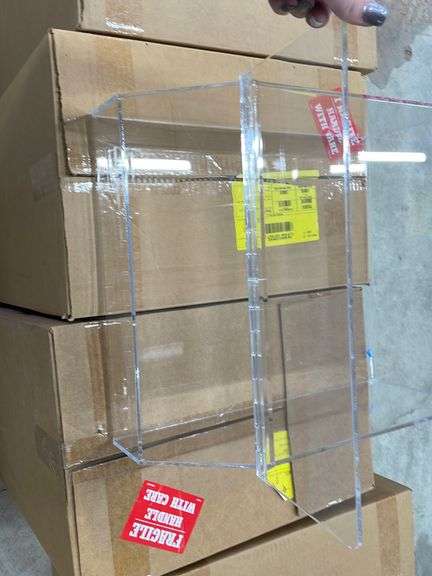 4 Boxes - Bulk Bun Bins - Yorkton Auction Centre