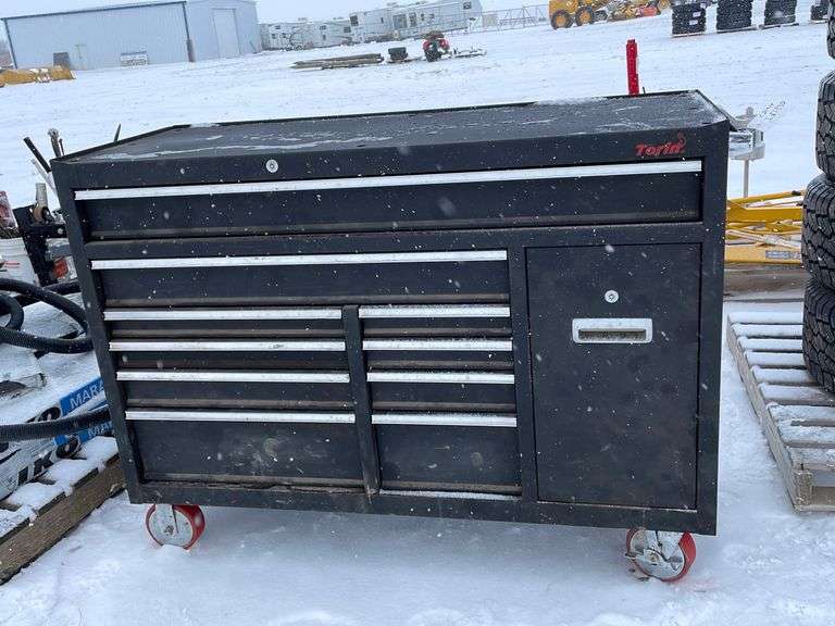 Large Black Torin Tool Box Bottom And Top Chest Yorkton Auction Centre