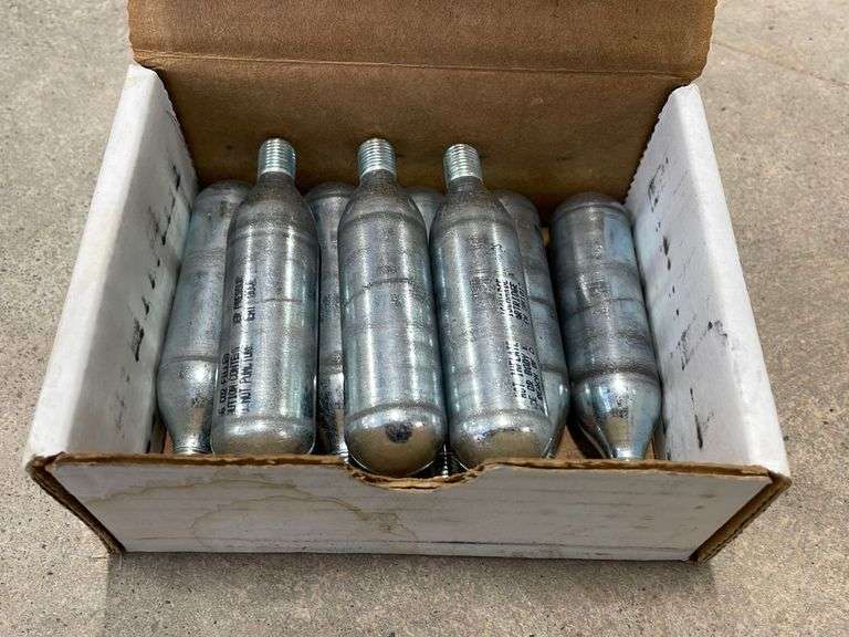 C02 Cartridges - Yorkton Auction Centre