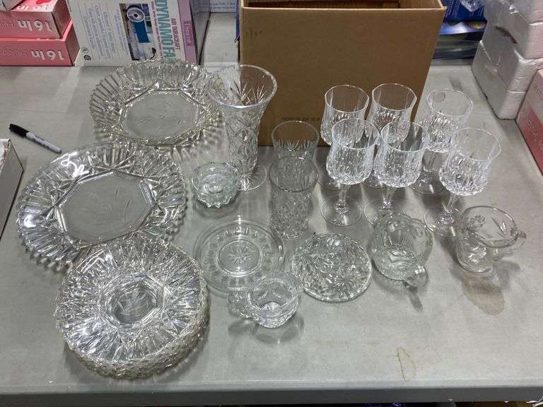 Assorted Glassware and Wine Glasses - Yorkton Auction Centre