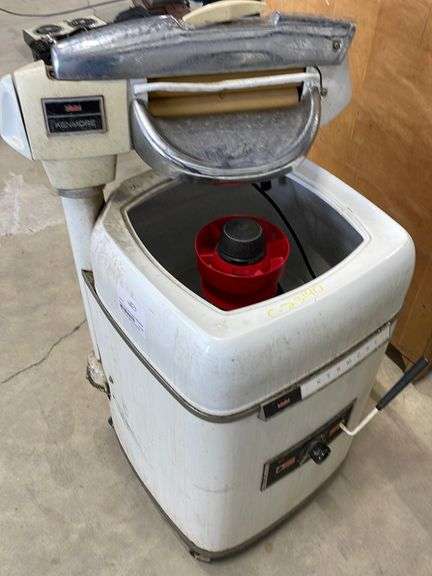 Kenmore Wringer Washer - Yorkton Auction Centre
