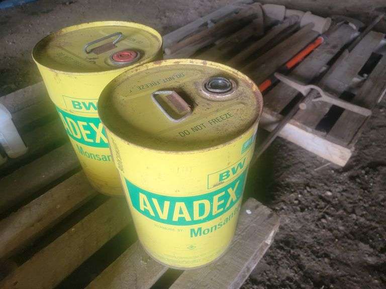 Avadex BW - 1.5 Pails - Been Frozen - Yorkton Auction Centre