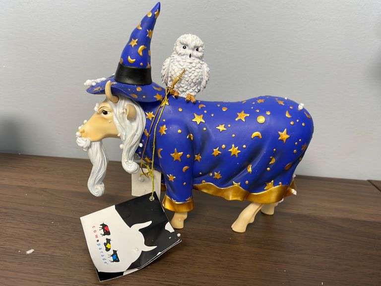 Cow Parade Cows - Moolin The Wizard/ Cow Moo Flage/ Mooraichi - Yorkton ...