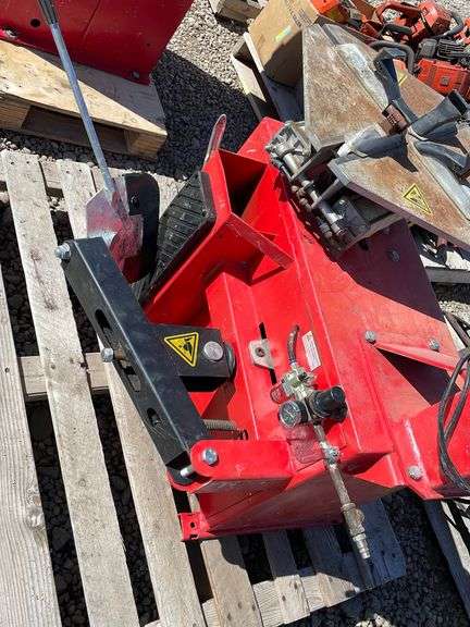 Blue Viper Tire Changer - Yorkton Auction Centre