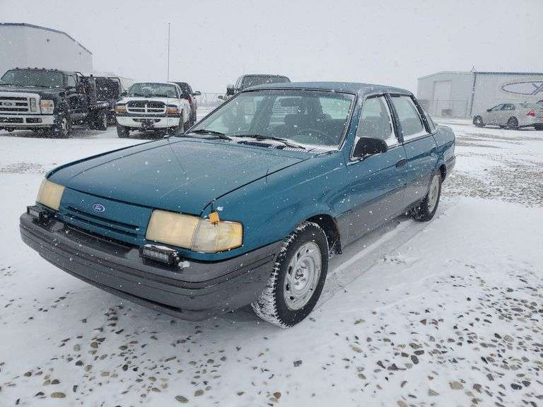 1992 FORD Tempo 2FABP36X5NB204640 - Yorkton Auction Centre