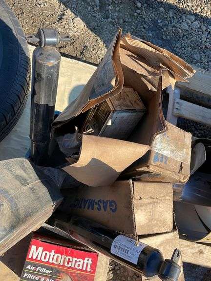Box Of Shocks & Struts - Yorkton Auction Centre