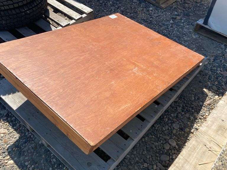 4'x3' Folding Wooden Table - Yorkton Auction Centre